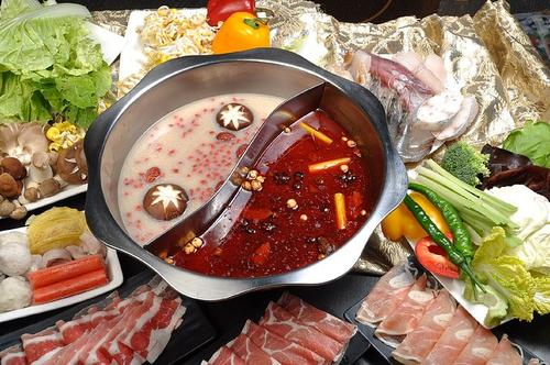 Shanghai Package Tour: Hot Spring Bathing with Hot Pot Dining ...